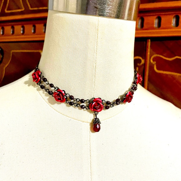 Avon | Jewelry | Vintage Avon Red Rose Choker | Poshmark